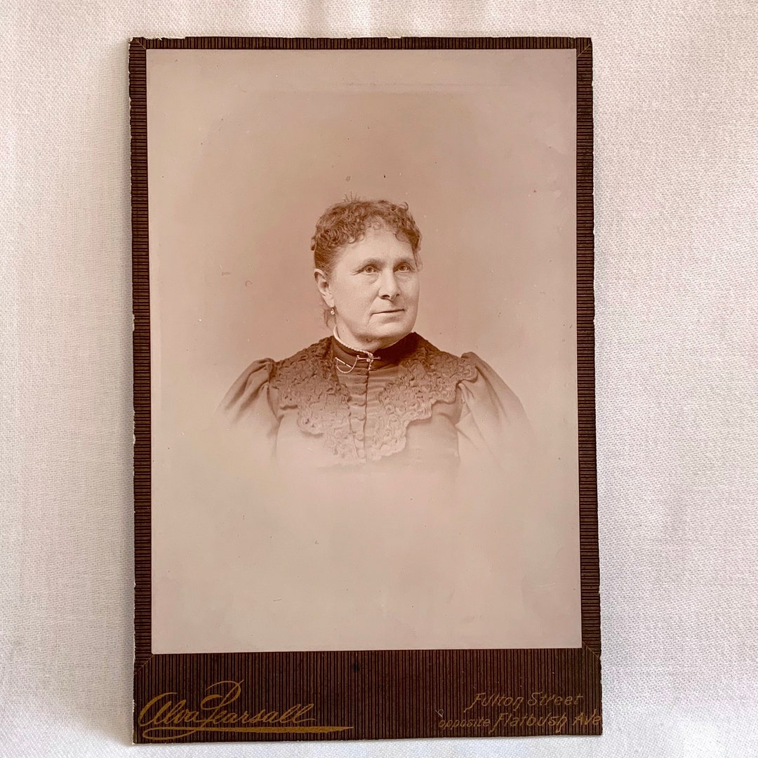 1890s Cabinet Cards - Set of 3 - Etsy