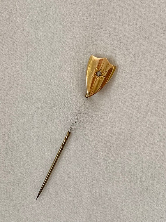 Shield cut diamond - Gem