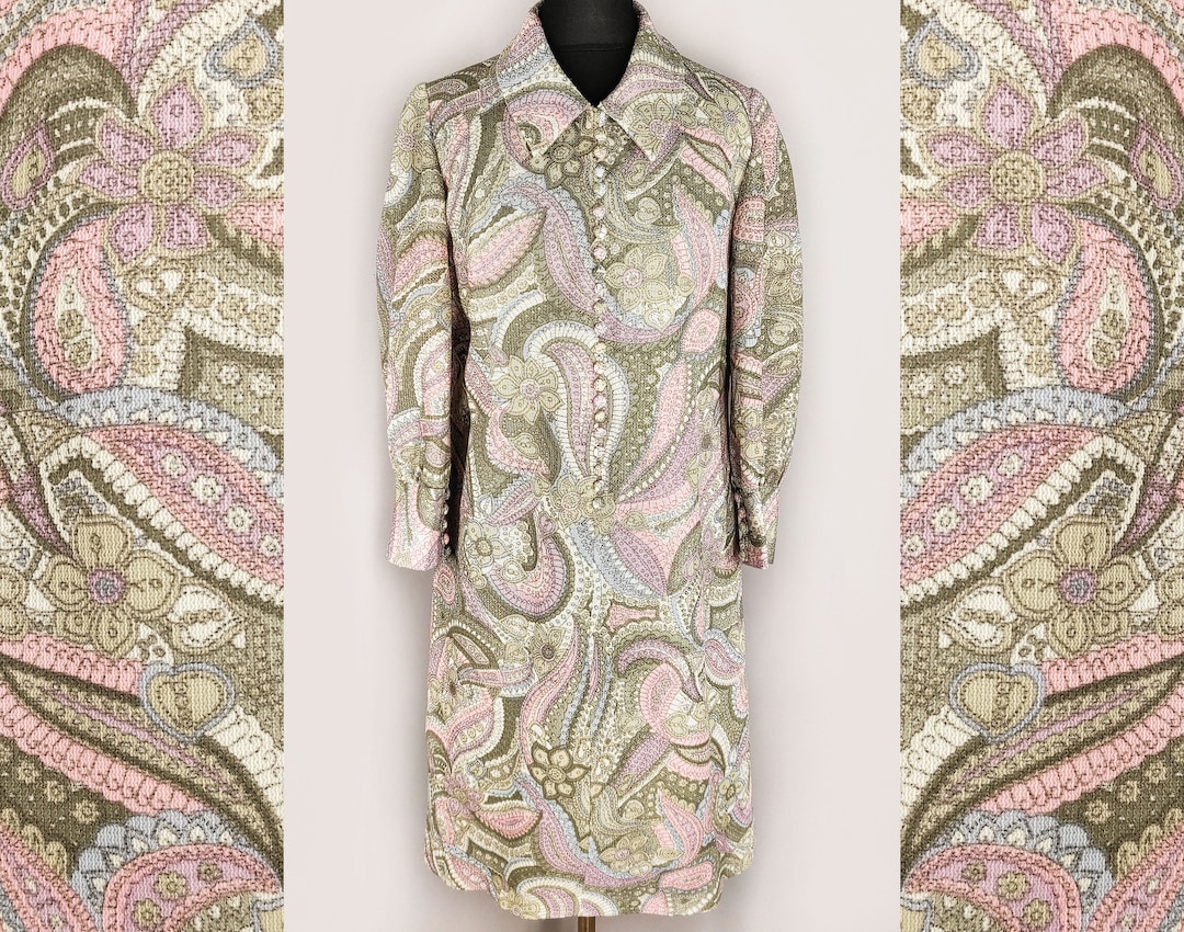 Mod Style Dress in Paisley Print, Collared Vintage Dress With Puffy ...