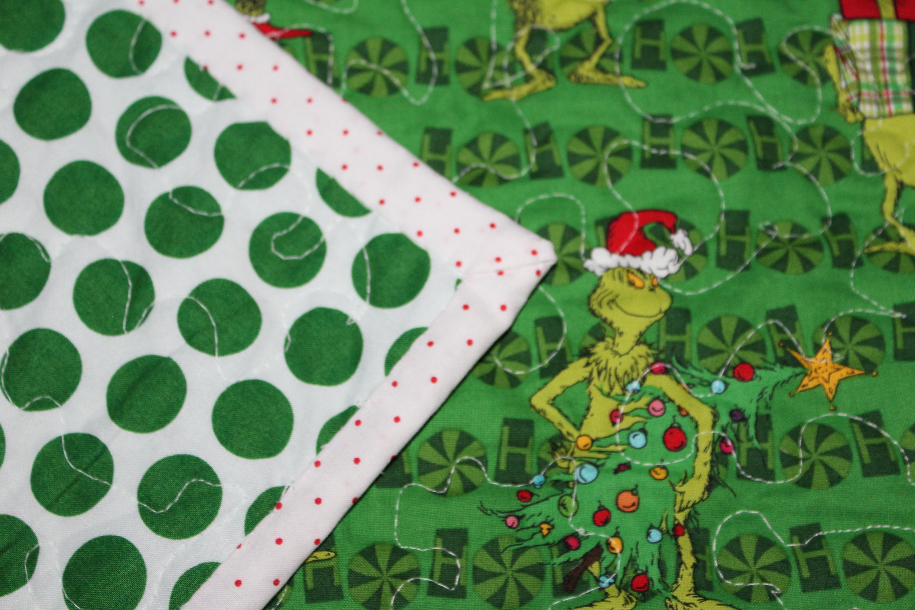 Christmas Grinch Quilt Grinch Lap Quilt Christmas Throw Dr. Seuss ...