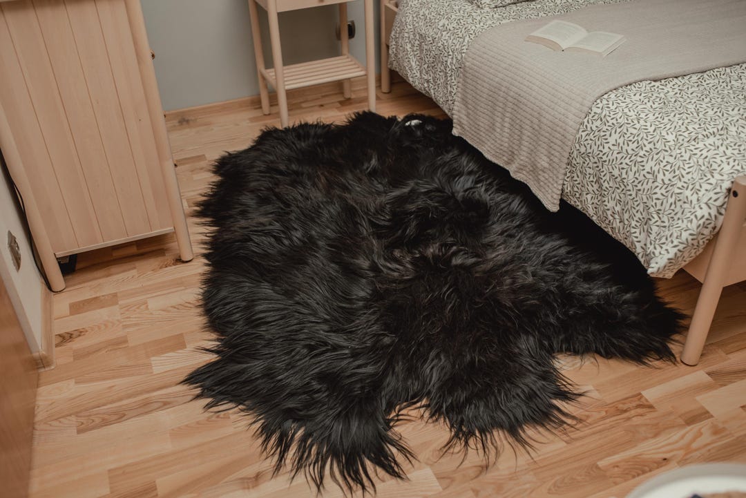 Giant Genuine Natural Black Sextuple Icelandic Sheepskin Rug, Pelt ...