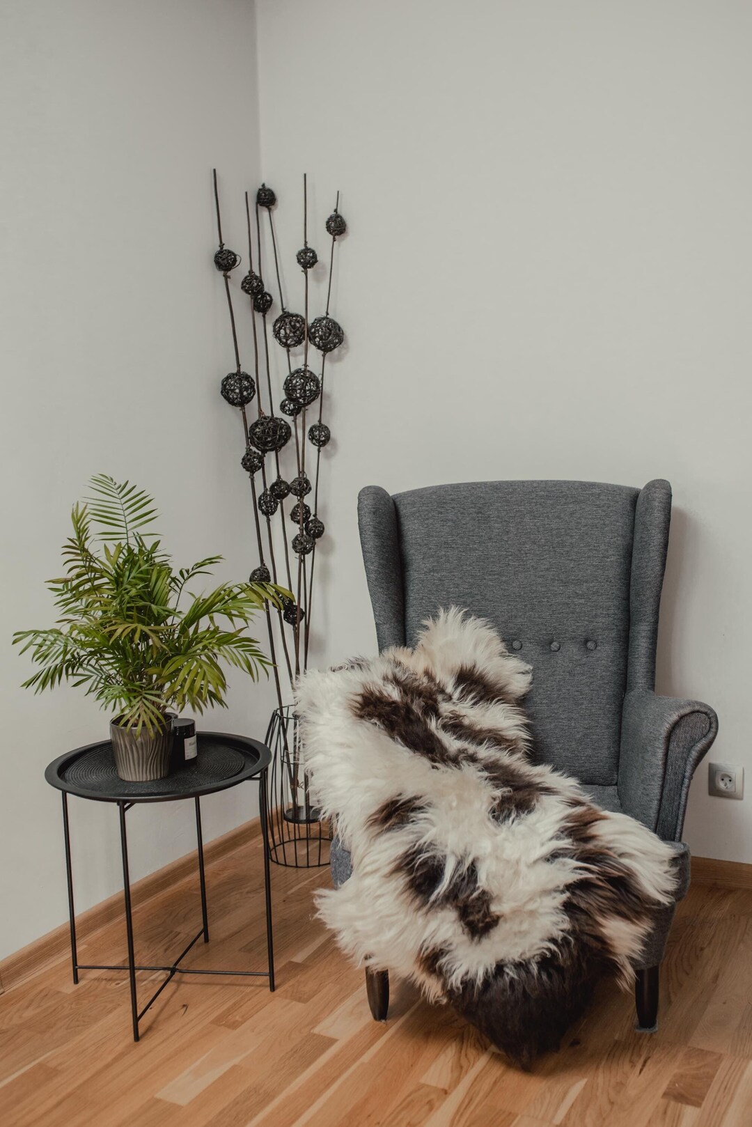 Original, Natural GIANT Rug Spotted Genuine Natural Sheepskin Rugs ...