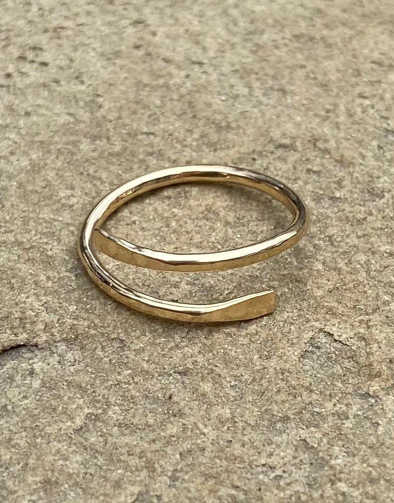 Gold Filled Bypass Ring/dainty Wrap Ring/bypass Ring/thumb - Etsy