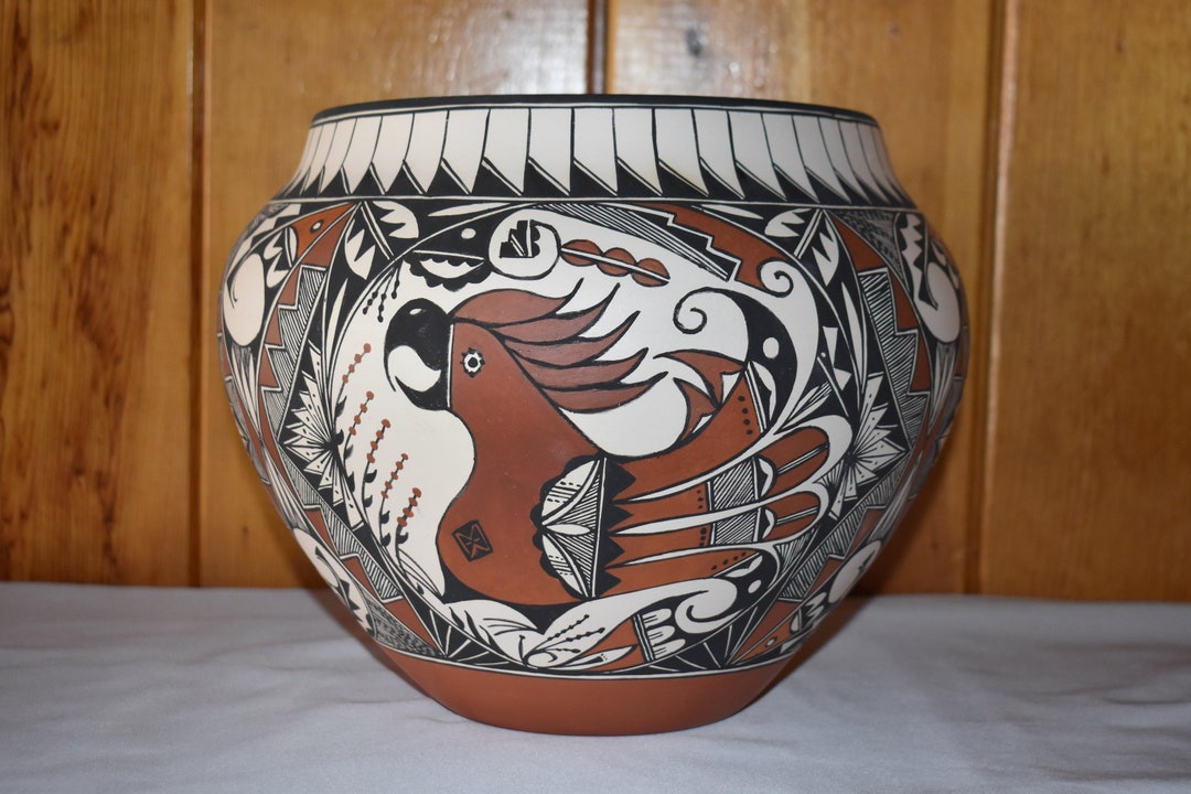 Large Hand Painted Fine Line Ceramic Acoma Olla/made by Roberta ...