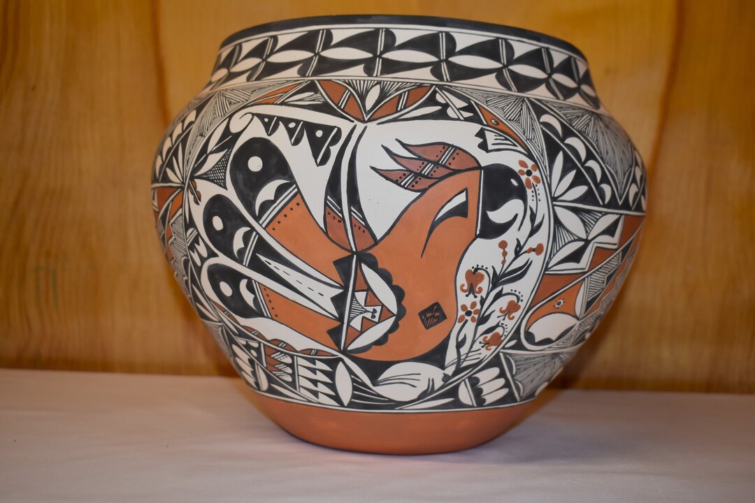 Large Hand Painted Fine Line Ceramic Acoma Olla/made by Roberta ...