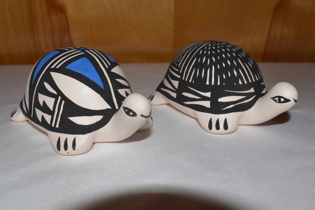 Ceramic Acoma Turtles/made by Linda Concho - Etsy