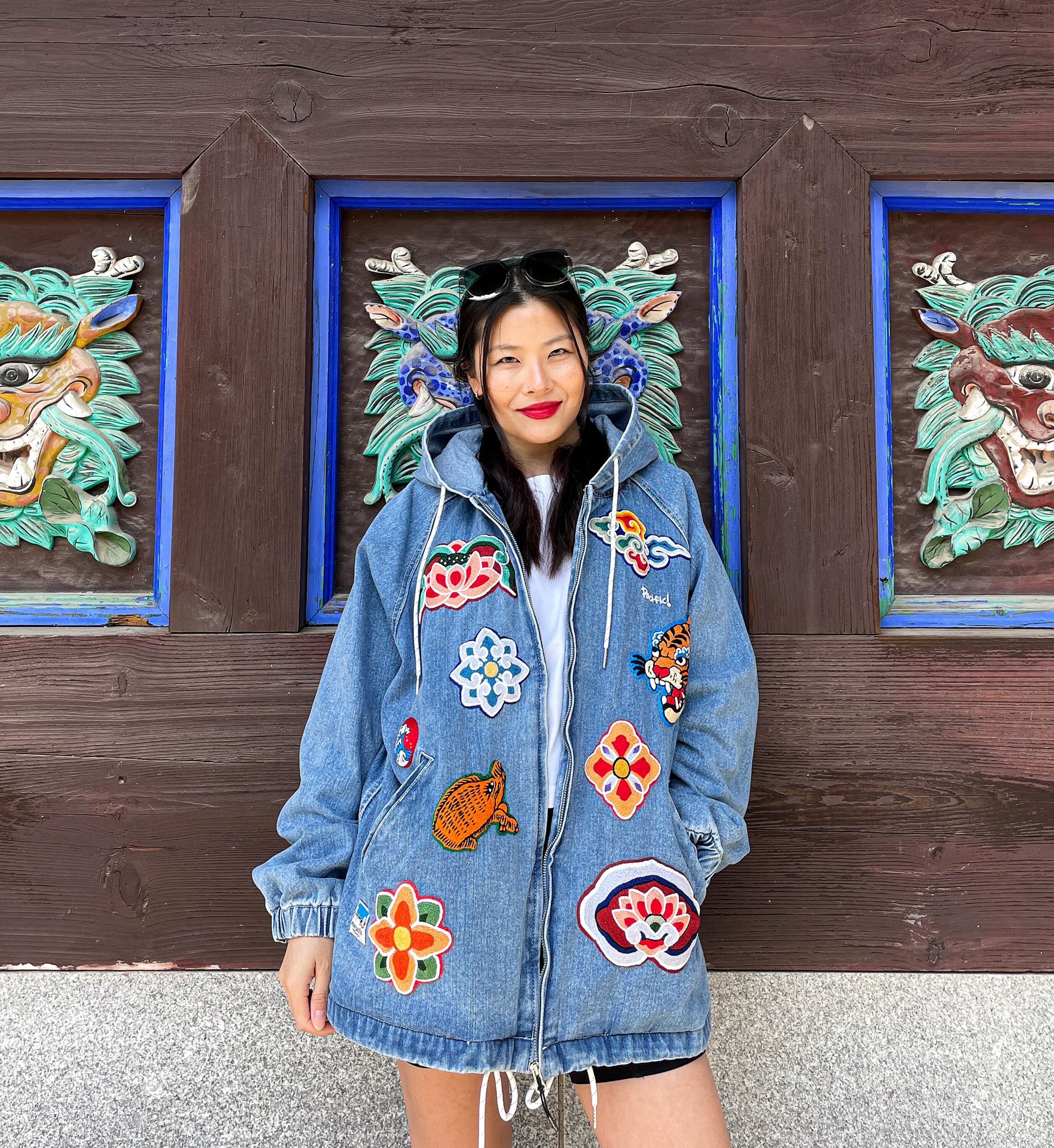 Hand Embroidered Patches on Jeans Jacket, Denim Jacket, Jeans Jacket ...