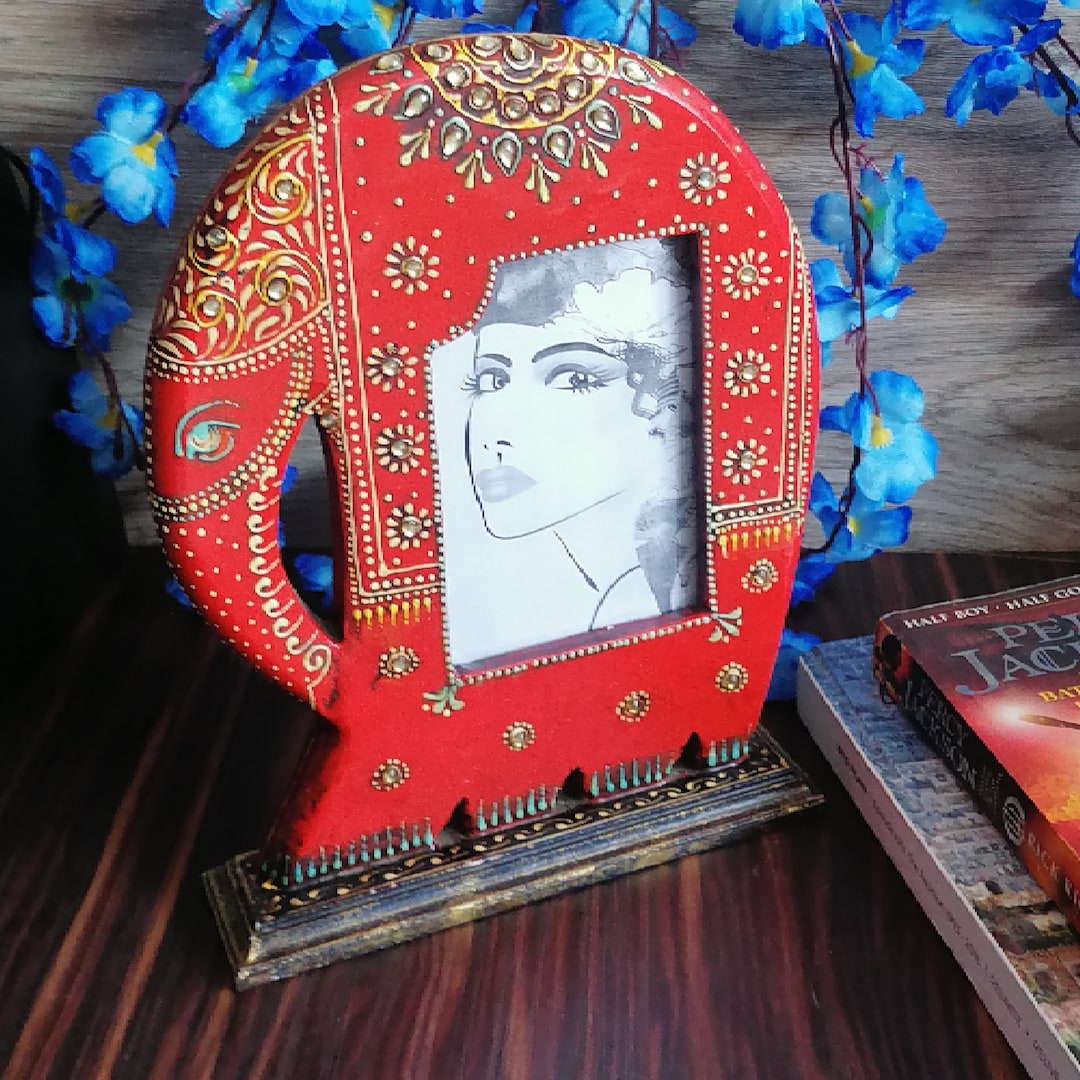 India Meets India Mango Wood Elephant Shaped Photo Frames, Table Top ...