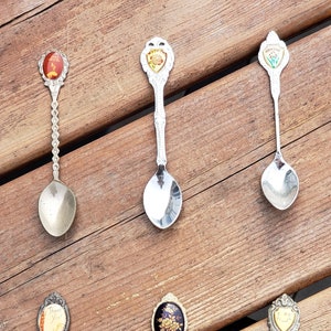 Collector Spoons, Assorted, Vintage - Etsy