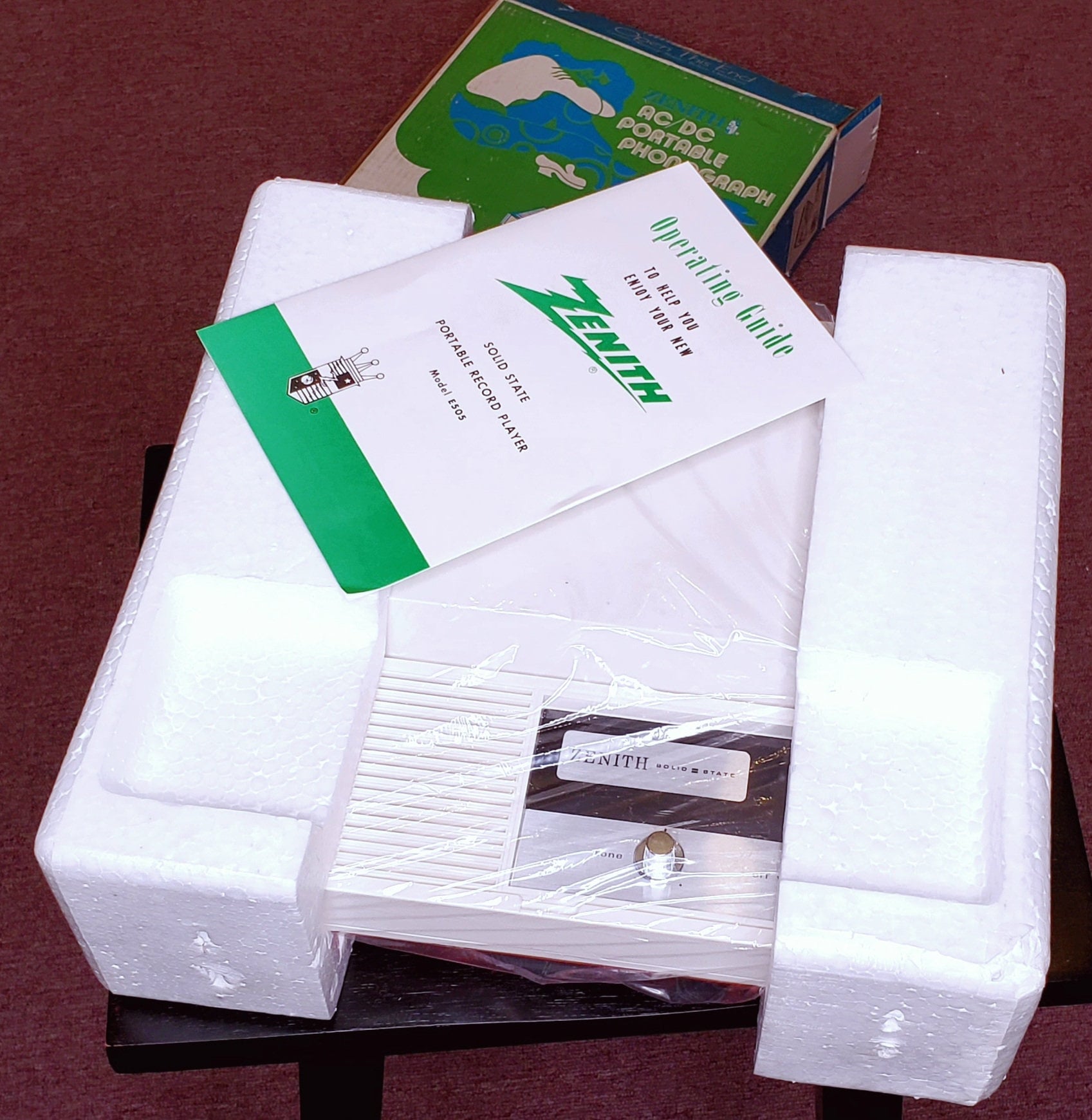 Portable Phonograph Record Player Zenith 1973 E505 NOS - Etsy