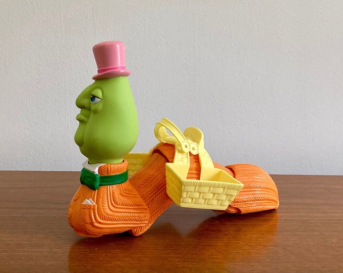 Vintage Berry Merry Worm - Strawberry Shortcake Doll Vehicle - Philbert ...