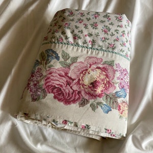 Laura Ashley Full Flat Sheet Vintage Double/queen Sheet - Etsy
