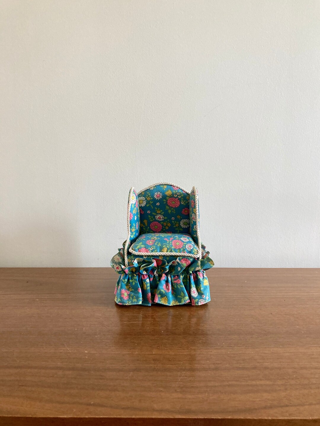 Vintage Floral Pin Cushion Chair: Handmade Retro Sewing Decor - Etsy