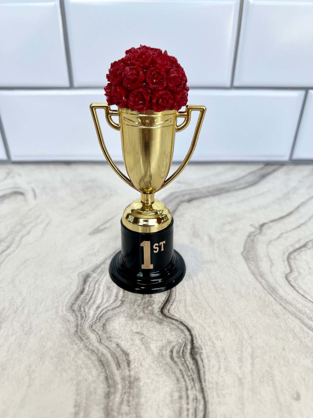 Small '1st Place' Trophy With Fake Red Roses | Derby Decorations ...