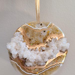 Christmas Tree Ornaments, Geode Inspired With Resin - Etsy