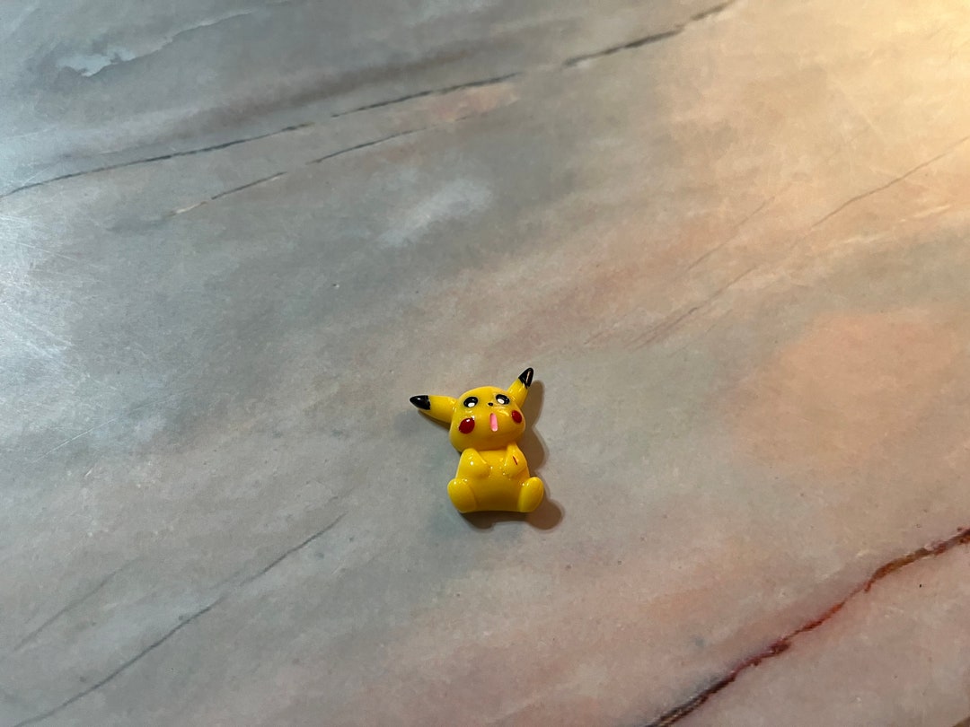 Pikachu Cover Minder/refrigerator Magnet/needle Minder - Etsy