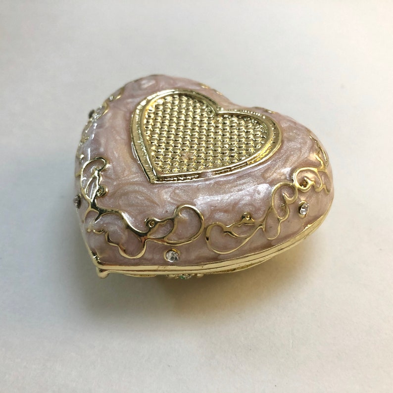 Heart Shaped Trinket Box With Lattice Lid Enameled Metal With - Etsy