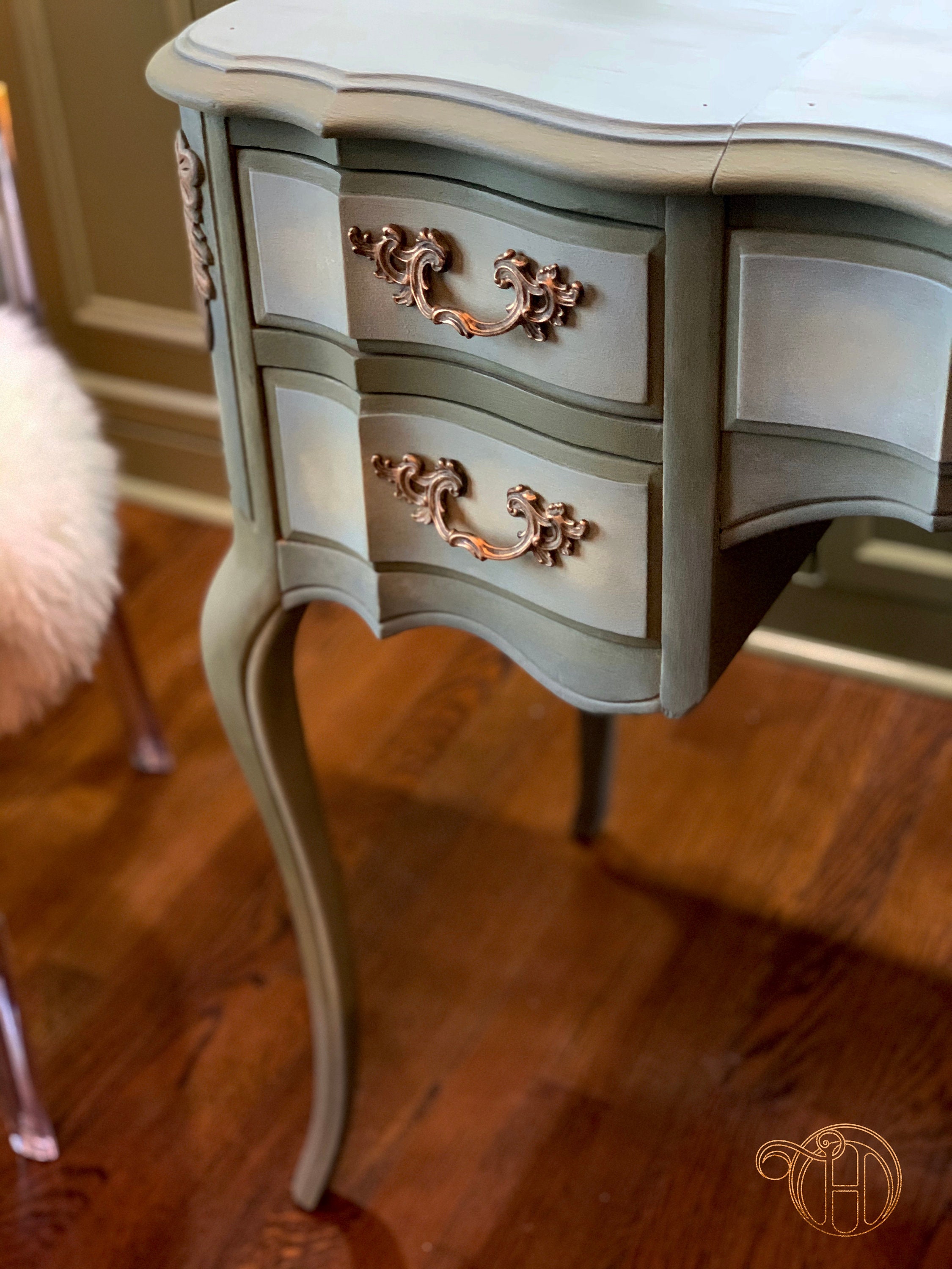 SOLD! JULIETTE: Hand Painted French Provincial Vanity - Etsy