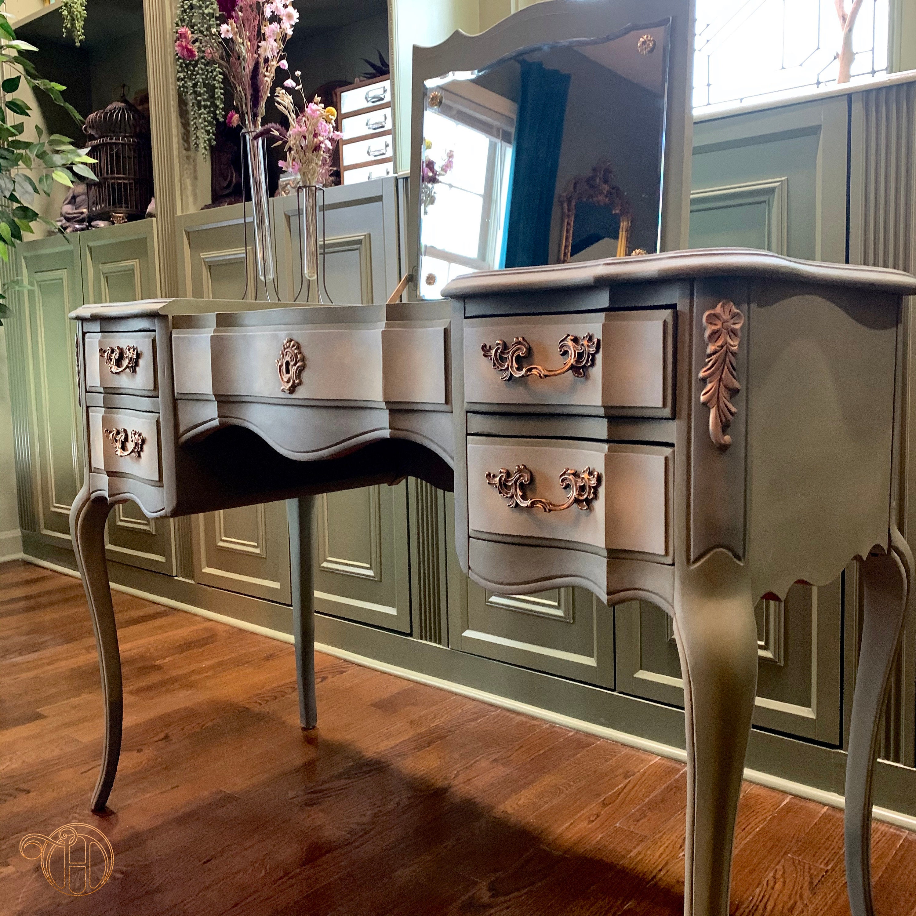 SOLD! JULIETTE: Hand Painted French Provincial Vanity - Etsy