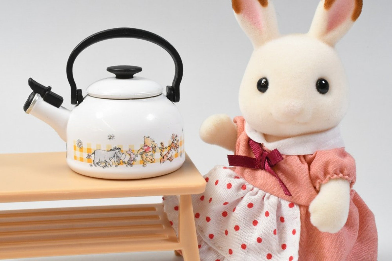 The FUJIHORO Winnie the Pooh Dollhouse Miniature Cooking Diorama ...