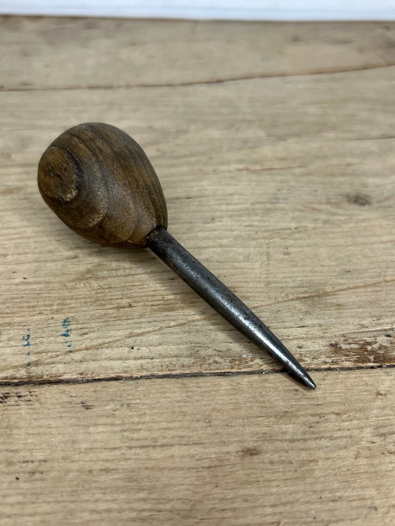 Vintage Leatherworking Stitching Hook / Needle Awl With Wooden Handle ...