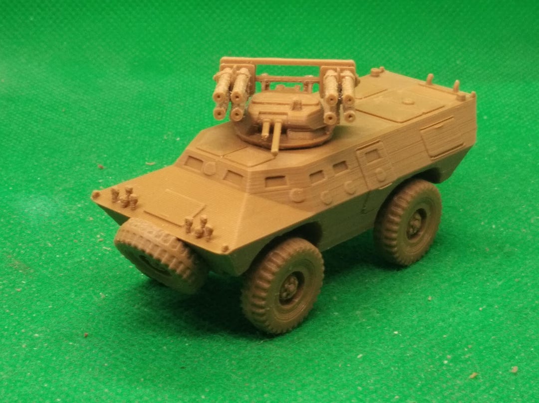 Carro blindado de apoio próximo Chaimite V200 Armada 90 português em escala 1/72, Guerra ...