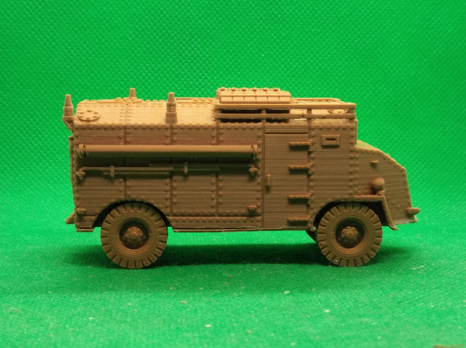 1/72 Scale British AEC 4 X 4 ACV Dorchester LP "max" Armored Command ...