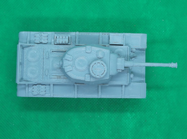 1/72 Scale German KV-1 Pz.756(r) Heavy Tank, World War Two, WW 2 ...