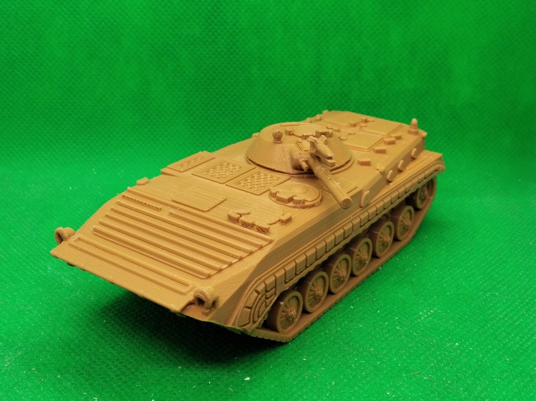 1/56 Scale Soviet BMP-1 Infantry Fighting Vehicle, Warsaw Pact, Yom ...