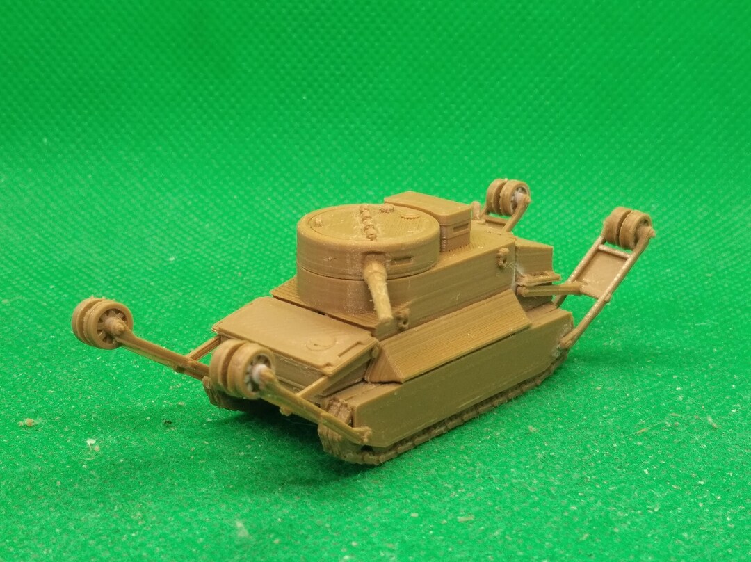1/72 Scale Austrian Burstyn Motorgeschütz Tank Project, World War One ...