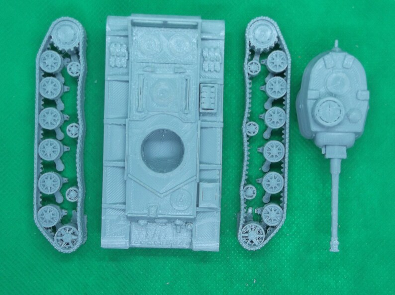 1/72 Scale German KV-1 Pz.756(r) Heavy Tank, World War Two, WW 2 ...