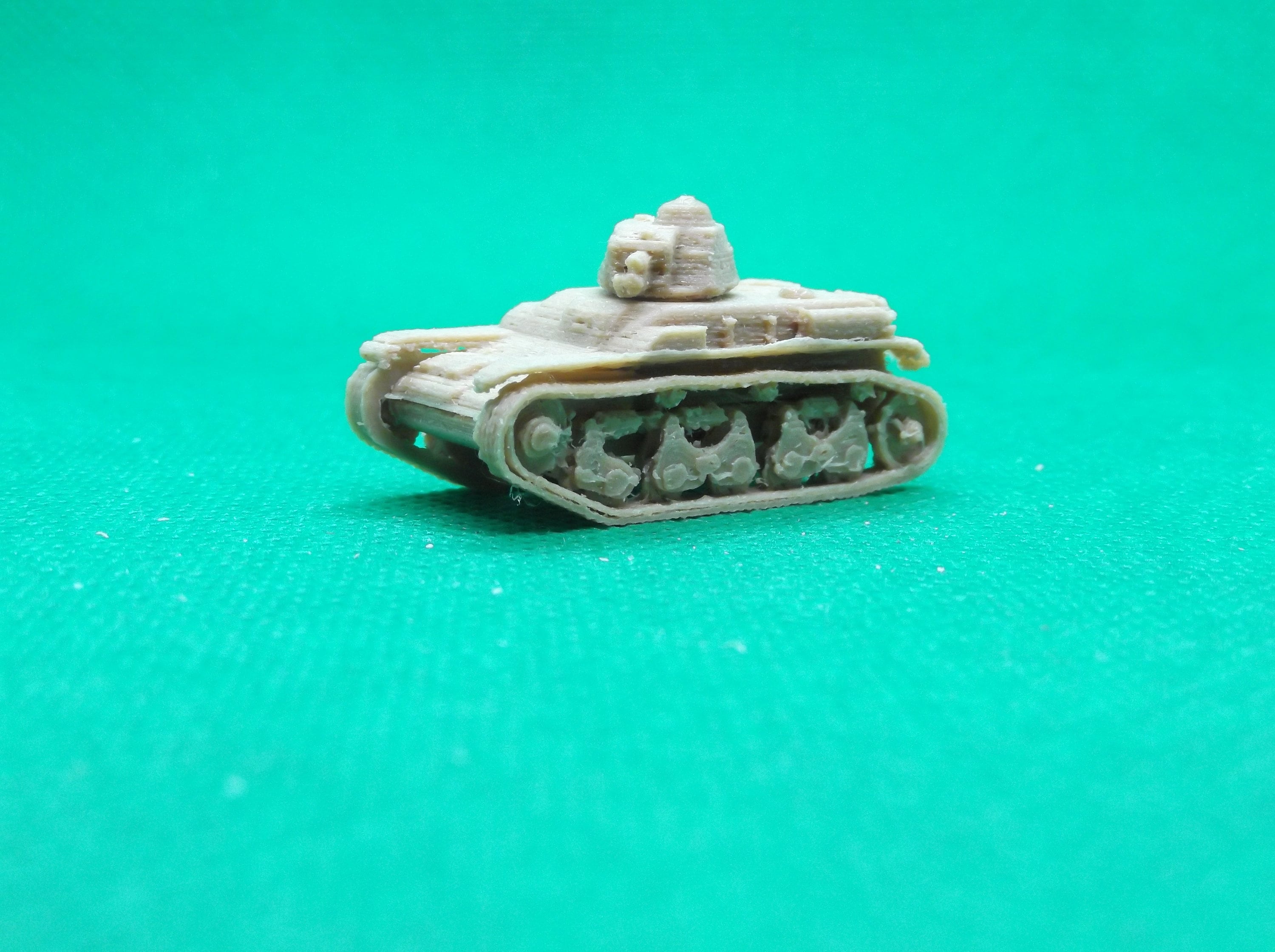 1/100 Scale French Renault R35 Light Tank, World War Two, WW2, Battle ...