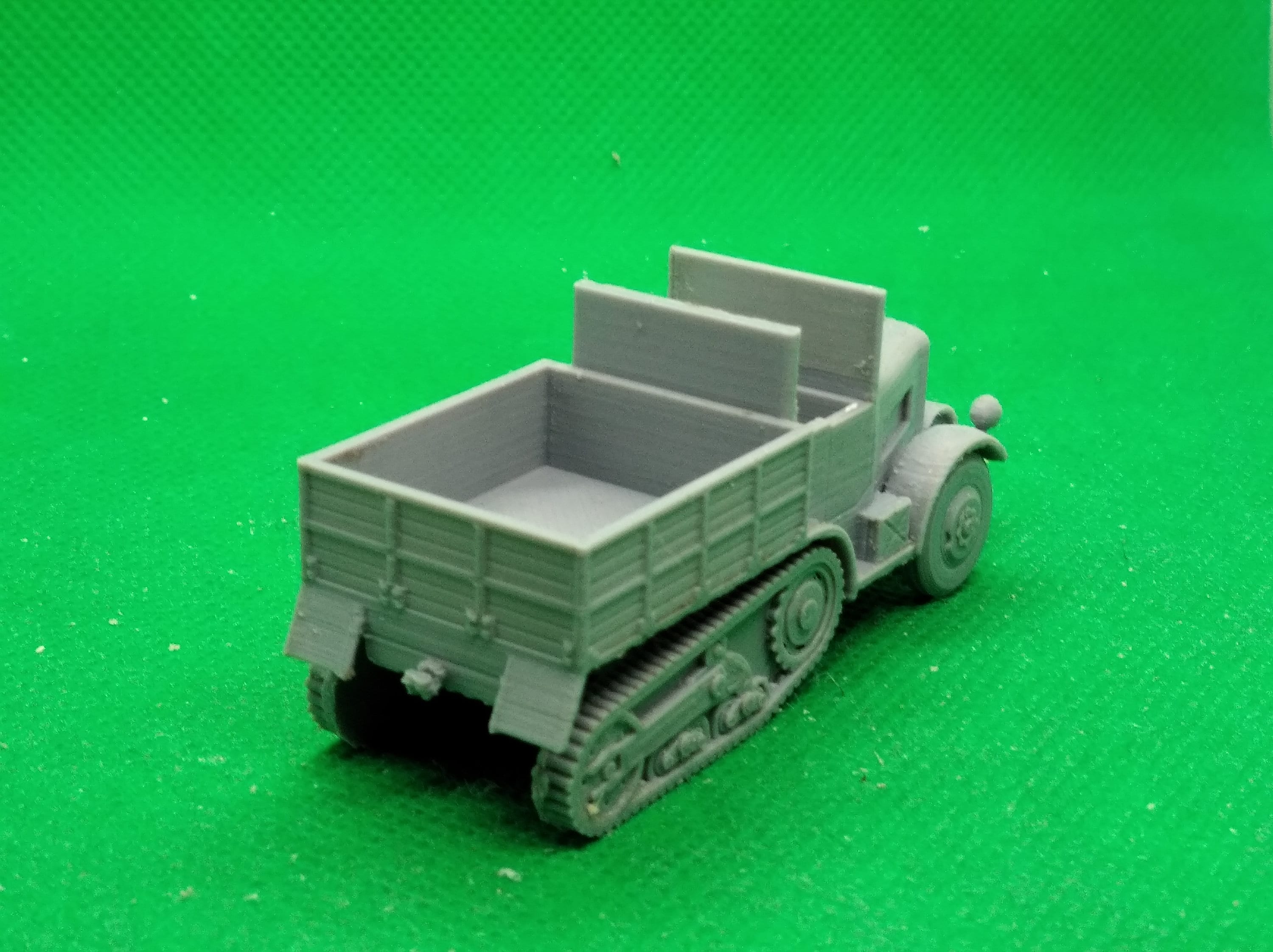1/72 Scale French Somua MCG5 Half Track Artillery Tractor, World War ...