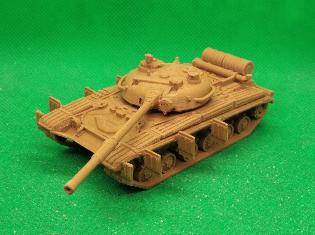 1/72 Scale Soviet T-64 Main Battle Tank (115mm Gun and Side Panels ...