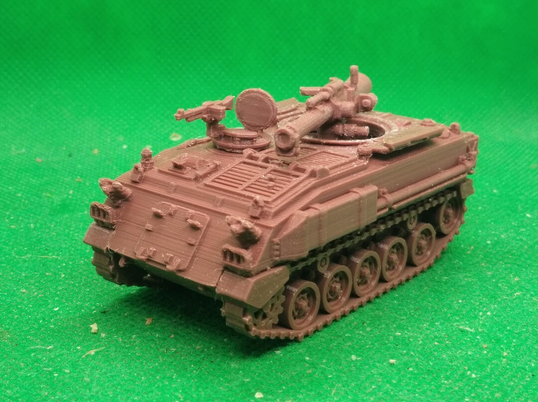 1/72 Scale British FV432 Armored Personnel Carrier With WOMBAT ...