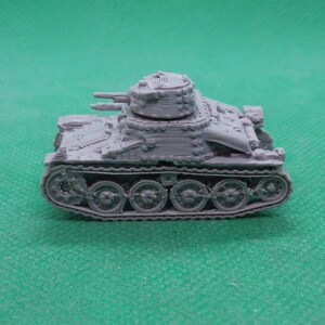 1/72 Scale Romanian R1 AH-IVR Tankette, World War Two, Eastern Front ...