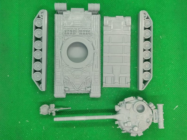 1/72 Scale Soviet T-80BK Main Battle Tank (early Production, Command ...