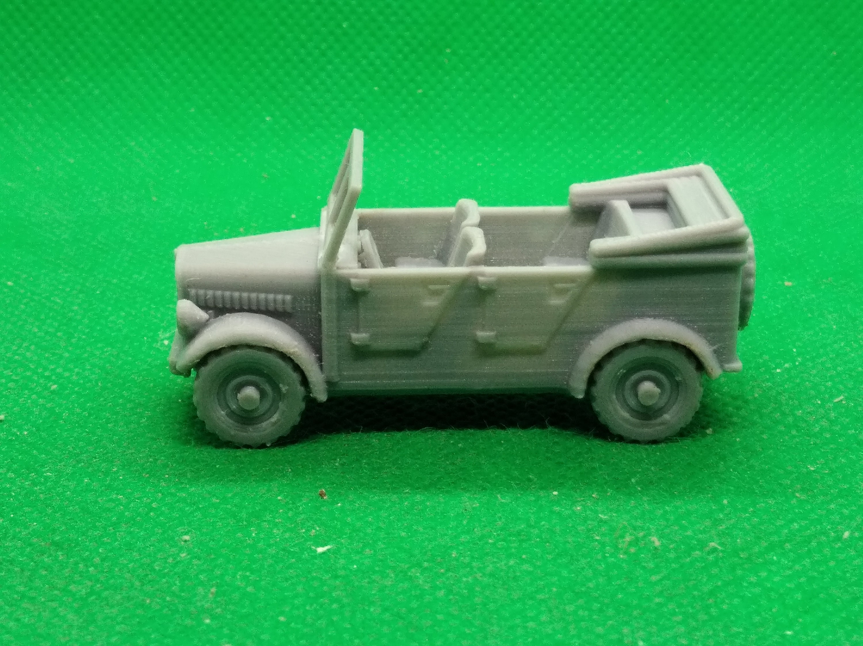 1/72 Scale German Mercedes-benz W152 Type G5 Off-road Car With Closed ...