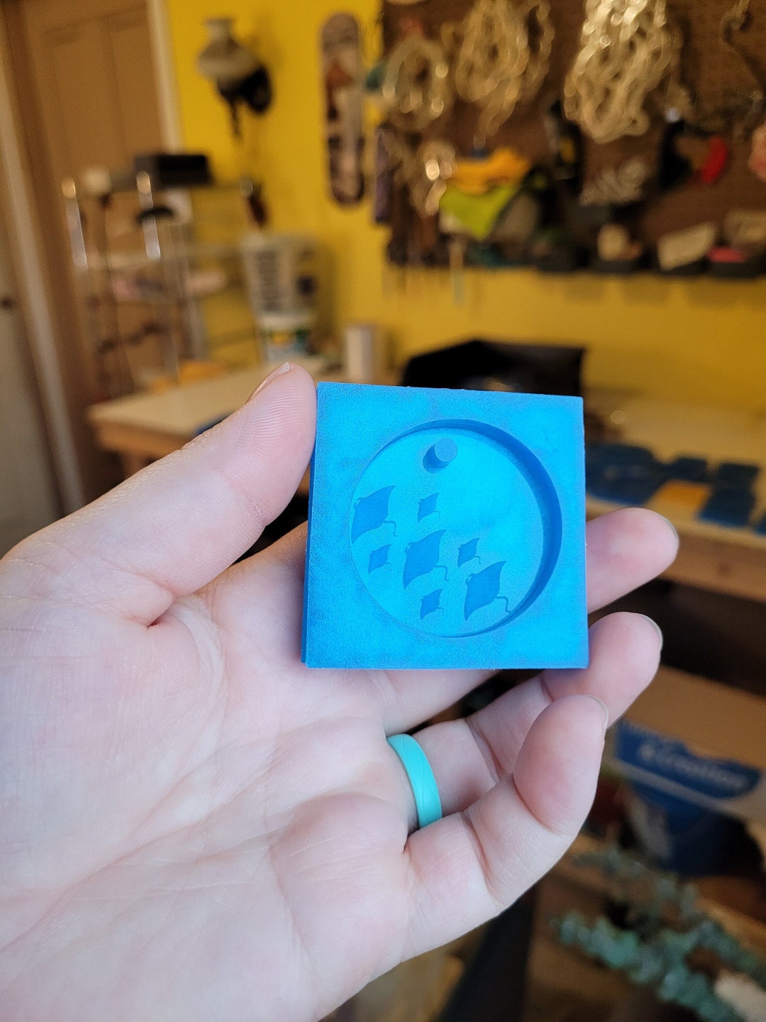 1.5 Inch, Manta Ray Mold, Stingray Mold, Beach Mold, Manta Ray Keychain ...