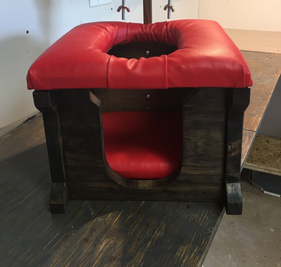 Queening Box With Headrest. - Etsy