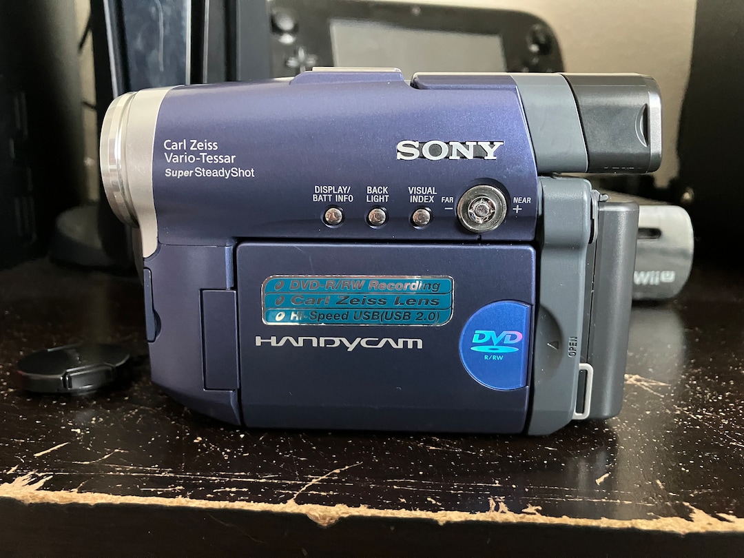 Sony Handycam DCR-DVD101 Camcorder Video Camera Lot Retro Vintage Video ...