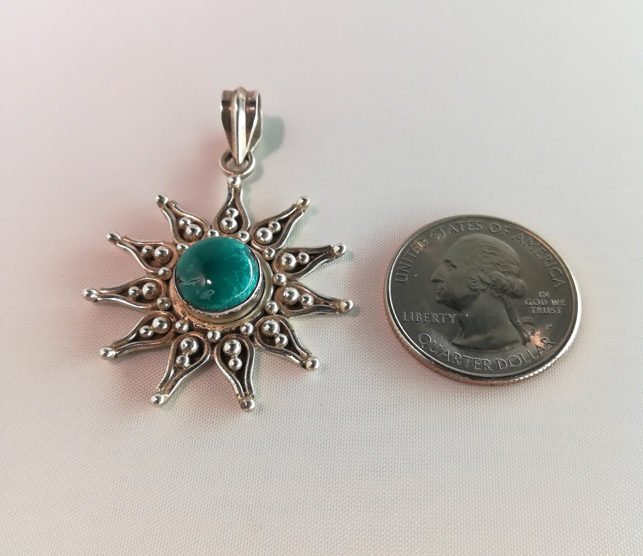 Turquoise Sterling Silver Sun Pendant One-of-a-kind - Etsy.de