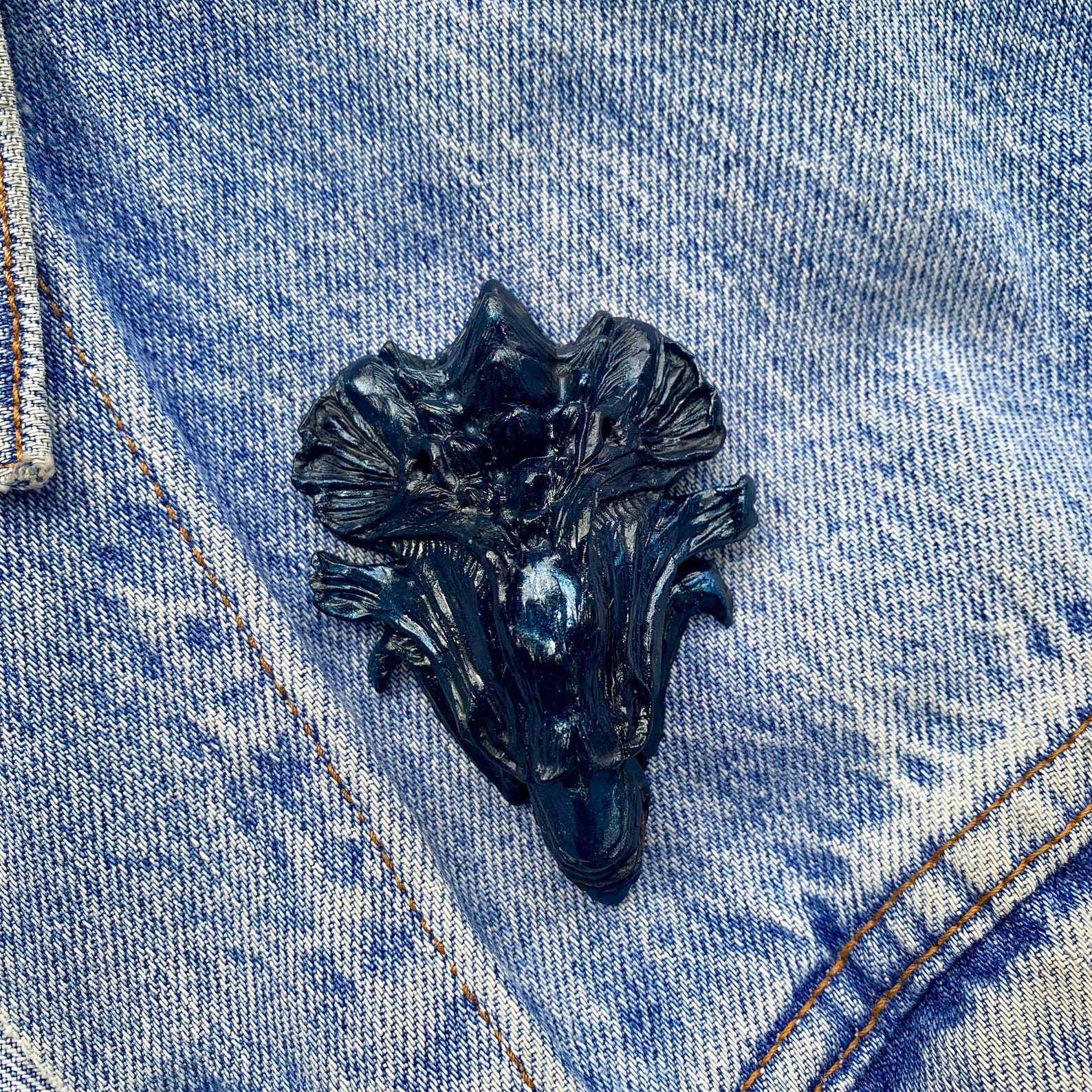 Xenomorph Queen Alien Inspired Brooch/pin - Etsy