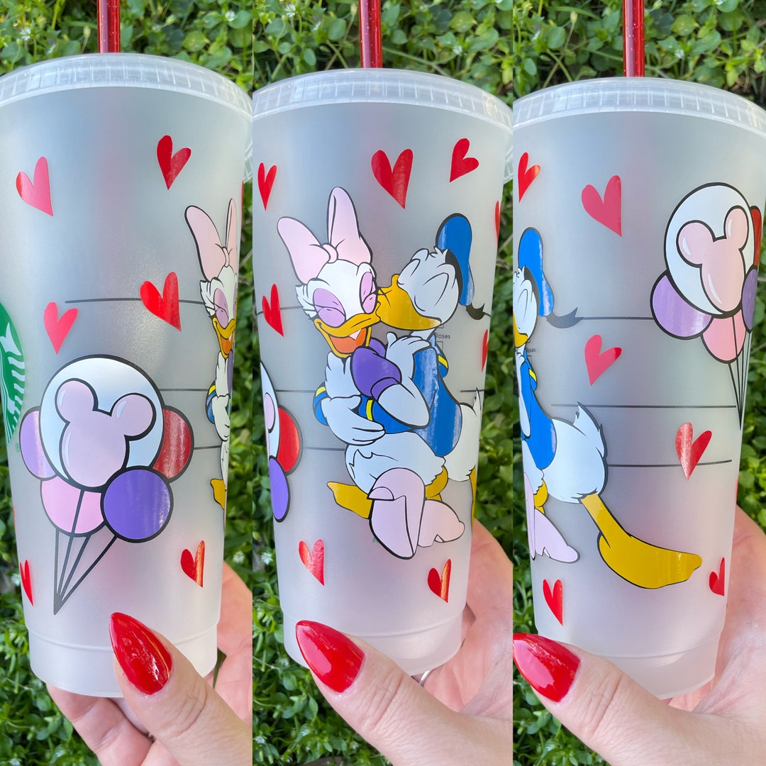 Daisy and Donald Duck // Ducks // Castle // Gift Idea // Lovers ...