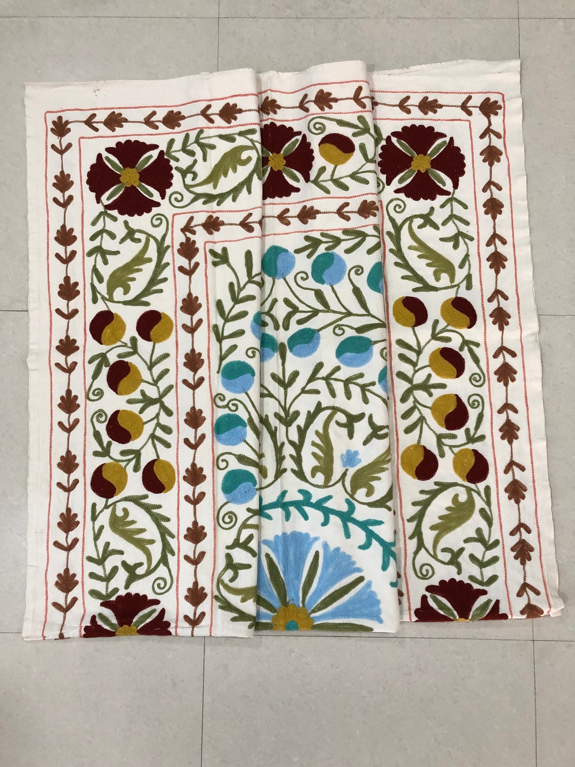 Bohemian Suzani Wall Hanging , Hand Embroidered Suzani Throw , Suzani ...
