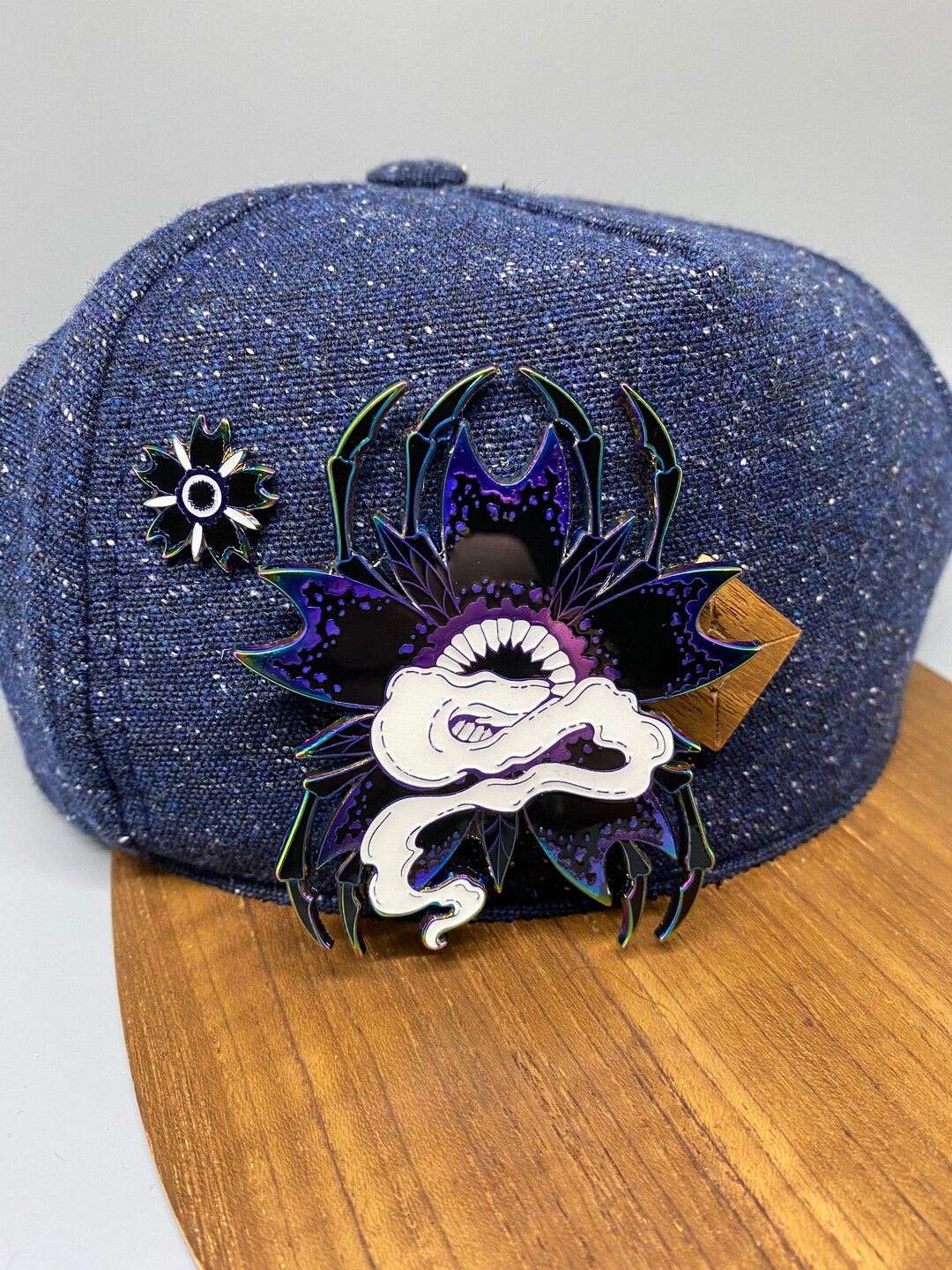 LAST CHANCE Spider Blossom V4 Ghost Flame Variant LE 15 Enamel Pin - Etsy