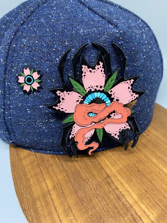 Spider Blossom V1 LE 35 Enamel Pin | Etsy