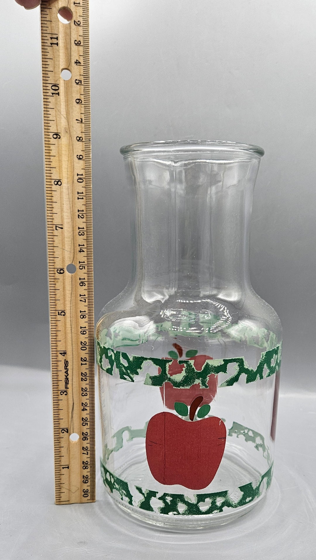 KIG Indonesia Apples Juice Jar, Carafe ~ Red Apple, Green Sponge Art ...