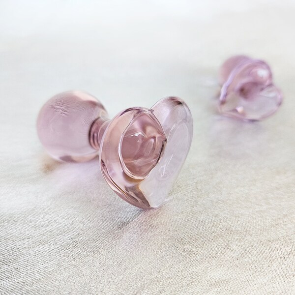 Plug - Etsy