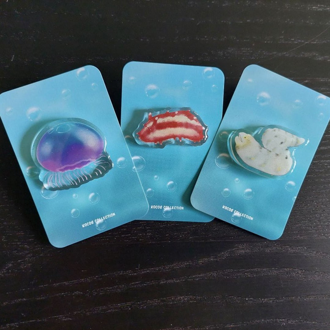 Super Cute Sea Animal Pins Jellyfish, Sea Cucumber, Moray Eel Acryl ...